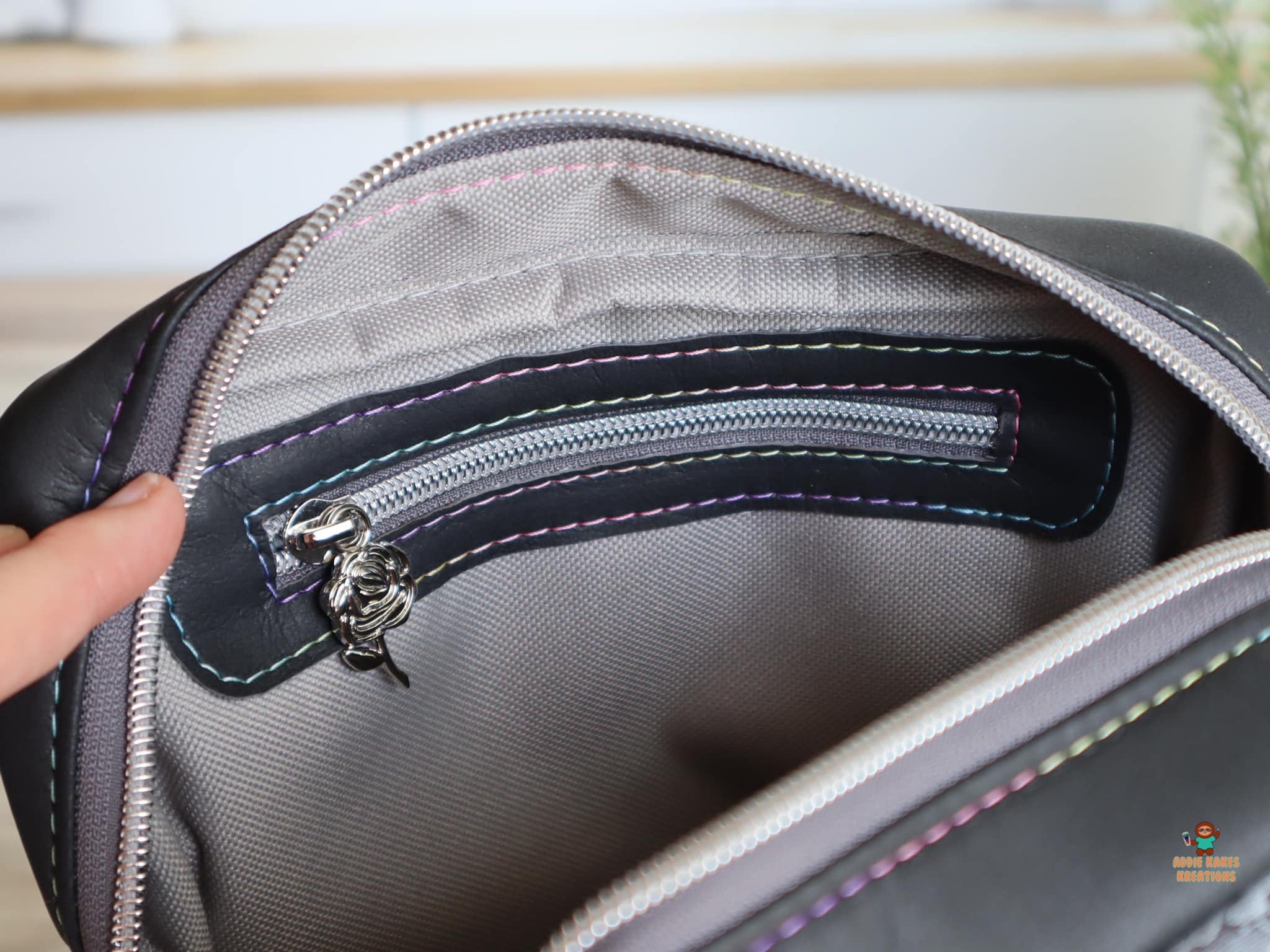 How to: Sew Neat Zip Pocket Corners - Country Cow Designs Blog