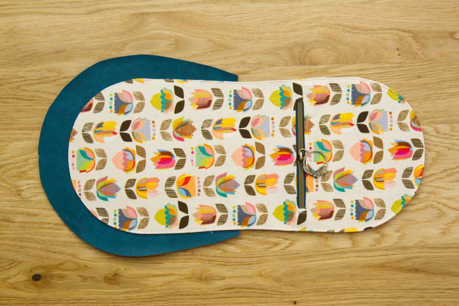 Meridias Bag - Hidden Slip Pocket Hack - Country Cow Designs Blog