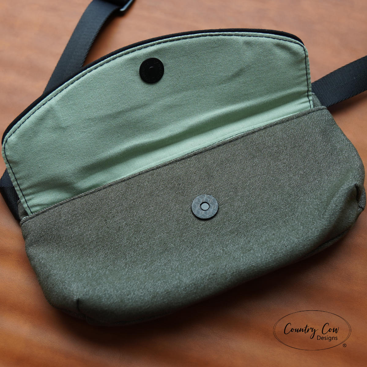 The Kaede Hip Bag - Country Cow Designs Blog