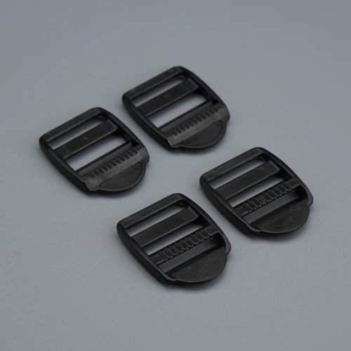 Plastic 25mm Strap Ladder locks | Country Cow Designs