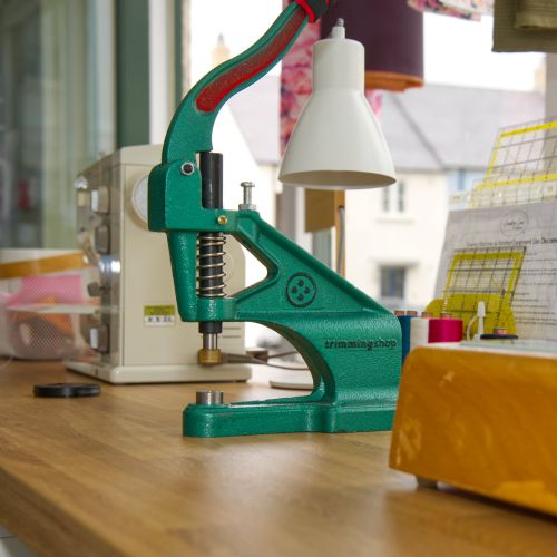 The Trimming Shop The Green Machine Hand Press by Trimming Shop ...
